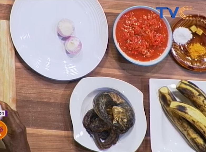 Something Light for your taste buds - "Boiled Plantain and Fish Sauce ...